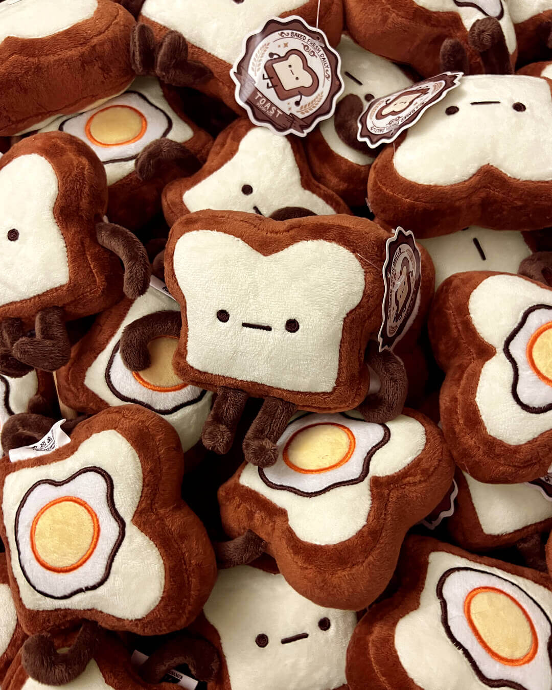 Plush: Mini Toast – KINWAMONSTER
